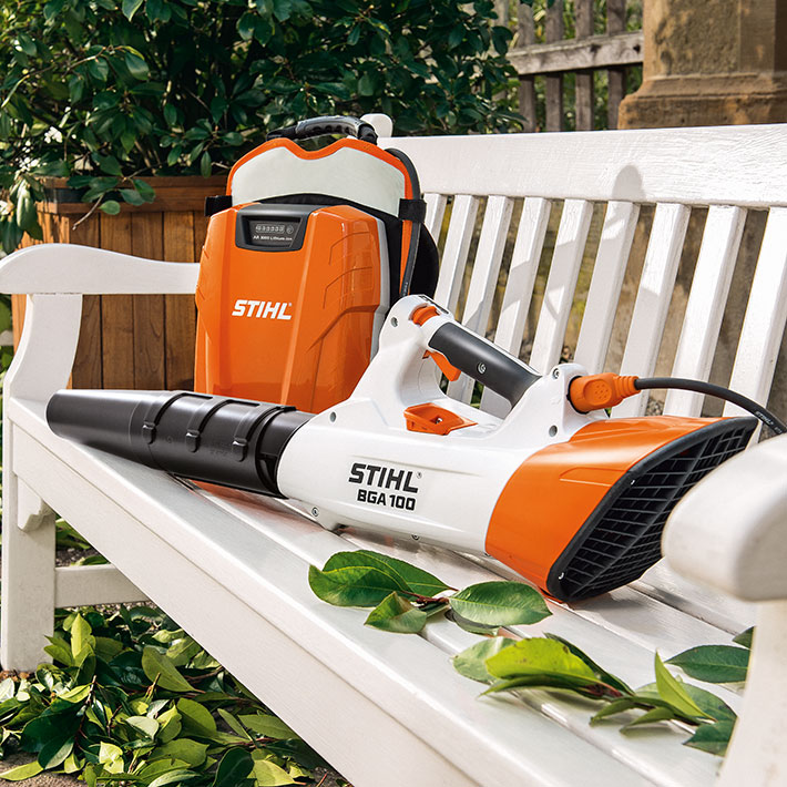 Souffleur de feuilles à batterie BGA 100 - AP SYSTEM | STIHL
